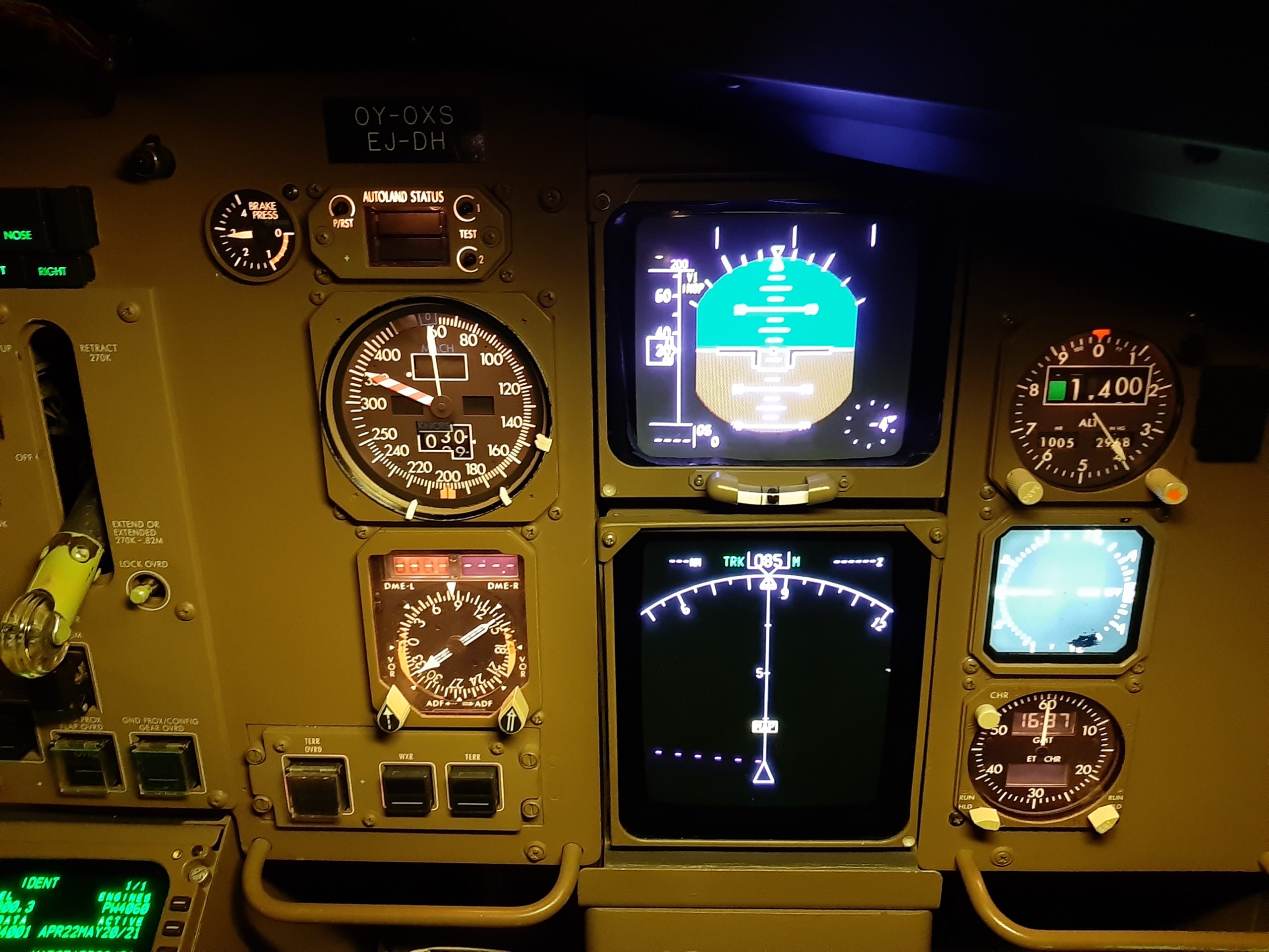 full flight simulator Boeing 767 — ООО "Учебно-тренировочный центр"