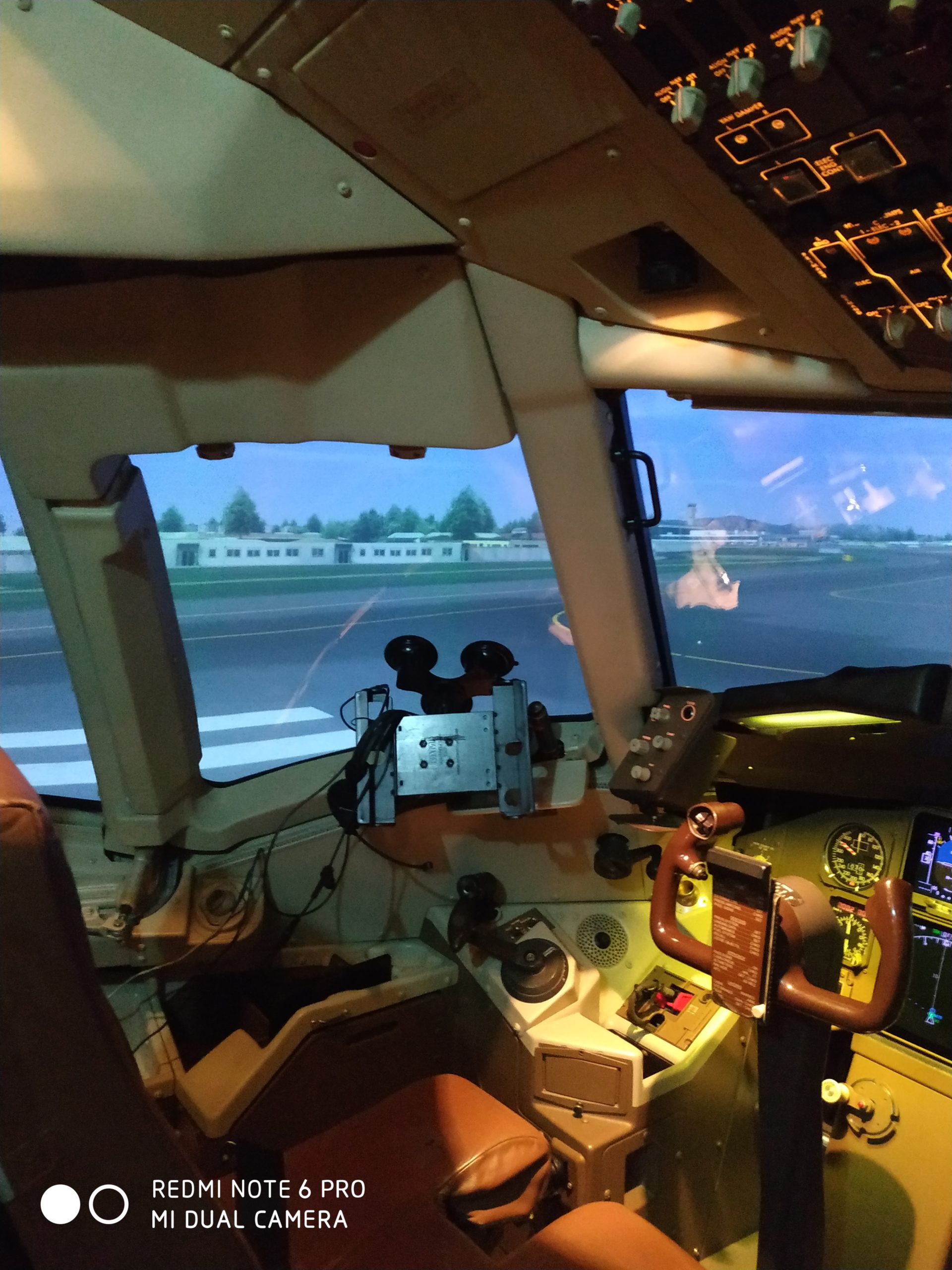 full flight simulator Boeing 767 — ООО "Учебно-тренировочный центр"